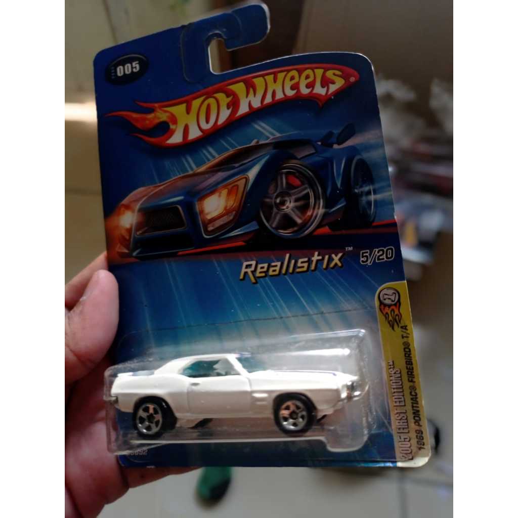 Jual hotwheels muscle car 1969 pontiac Firebird white putih edisi lama ...