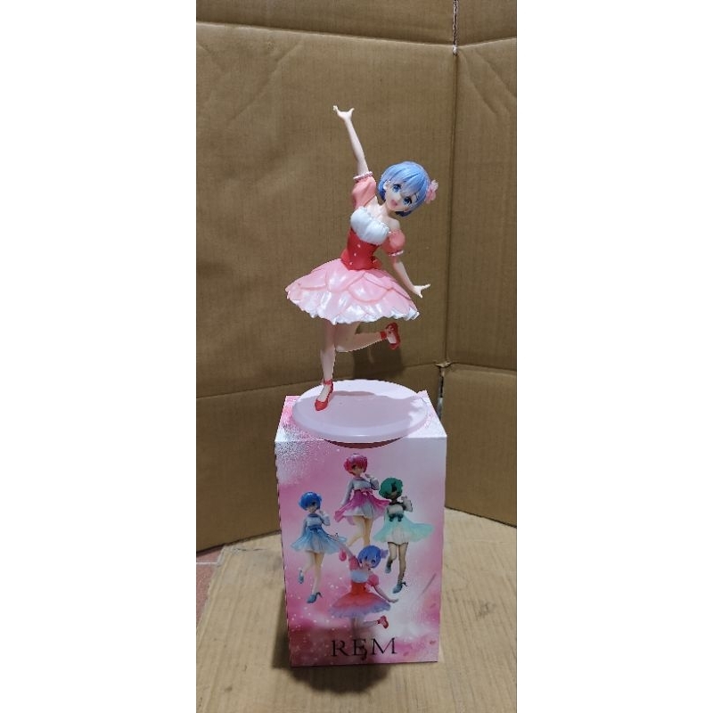 Jual action figure re zero kara rem baju pink dansa | Shopee Indonesia