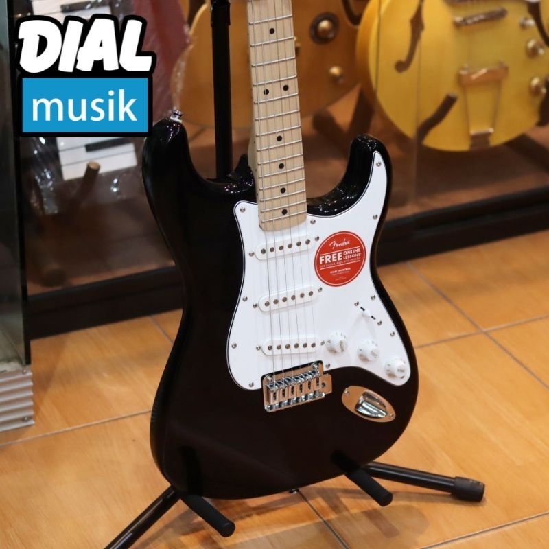Jual Squier Affinity Stratocaster Black Maple Fretboard | Shopee Indonesia