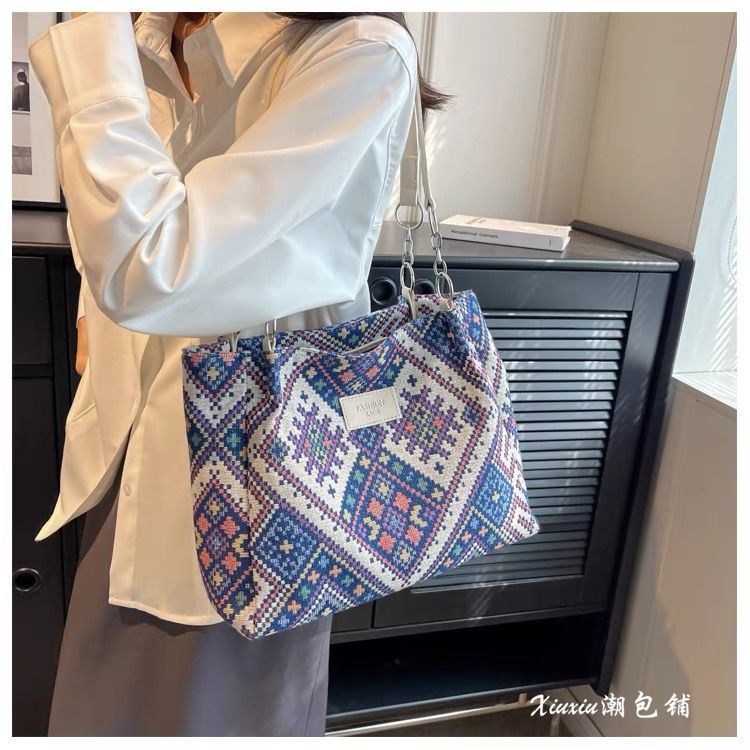 Jual LIN Tote Bag Tas Selempang Tali Corak Traditional Batik Gaya Etnik ...