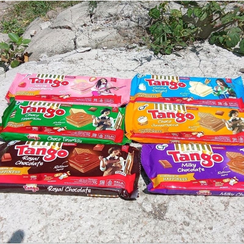 Jual TANGO JKT 48 WAFER RASA COKLAT | VANILA | STRAWBERRY | JAVAMOCCA ...