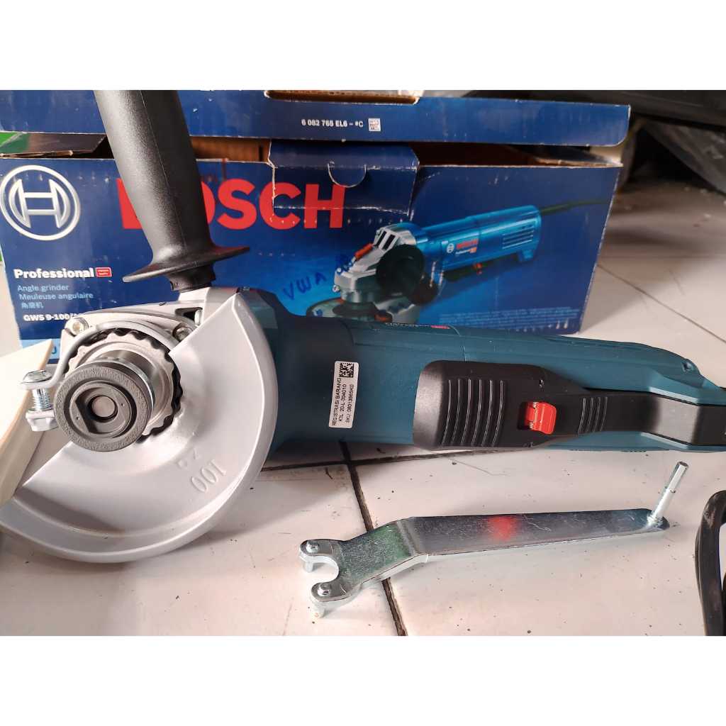 Jual Mesin Gerinda Tangan Bosch GWS 9-100P Grinder Angel 4 Inch 900WATT | Shopee Indonesia