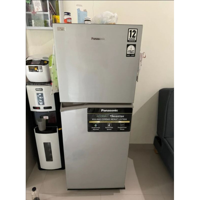 Jual Kulkas panasonic inverter NR-BB200V | Shopee Indonesia