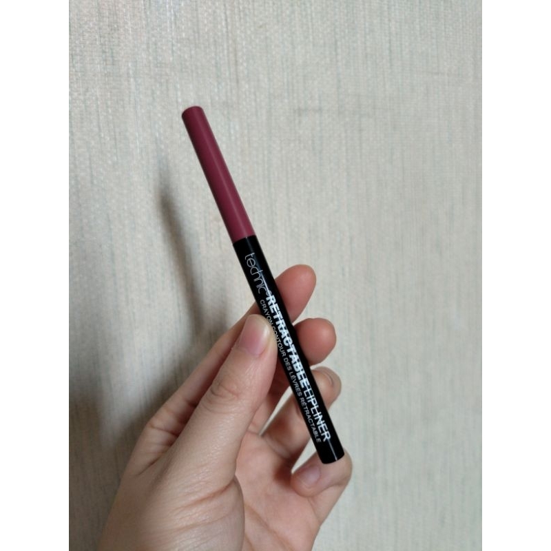 Jual Technic retractable lip liner | Shopee Indonesia