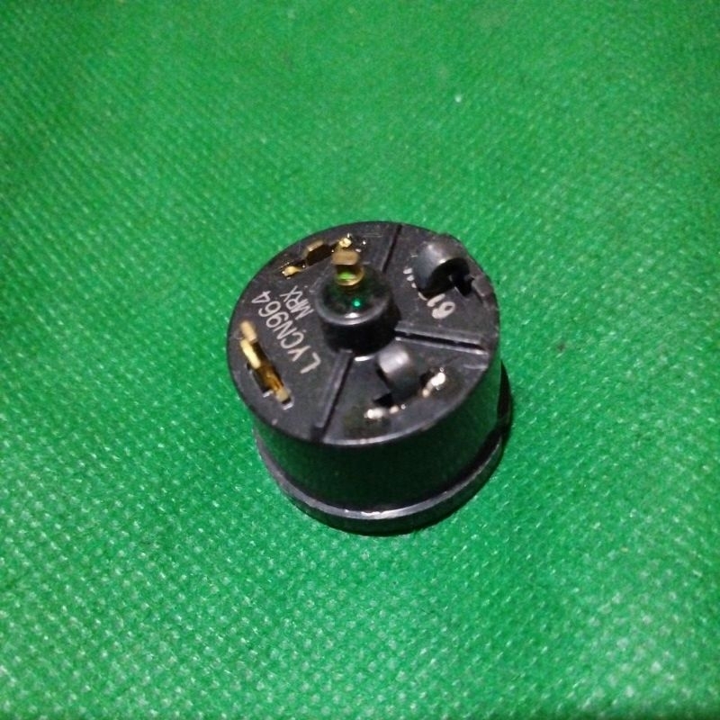 Jual OVERLOAD KOMPRESOR AC OPERLOAD Mesin outdoor AC | Shopee Indonesia