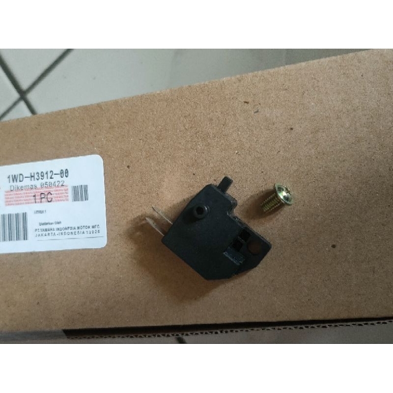Jual Swith master rem depan yamaha R25 yamaha R15 MT25 set baut ...