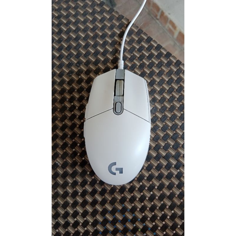 Jual Logitech G102 Lightsync - White (2023) | Shopee Indonesia