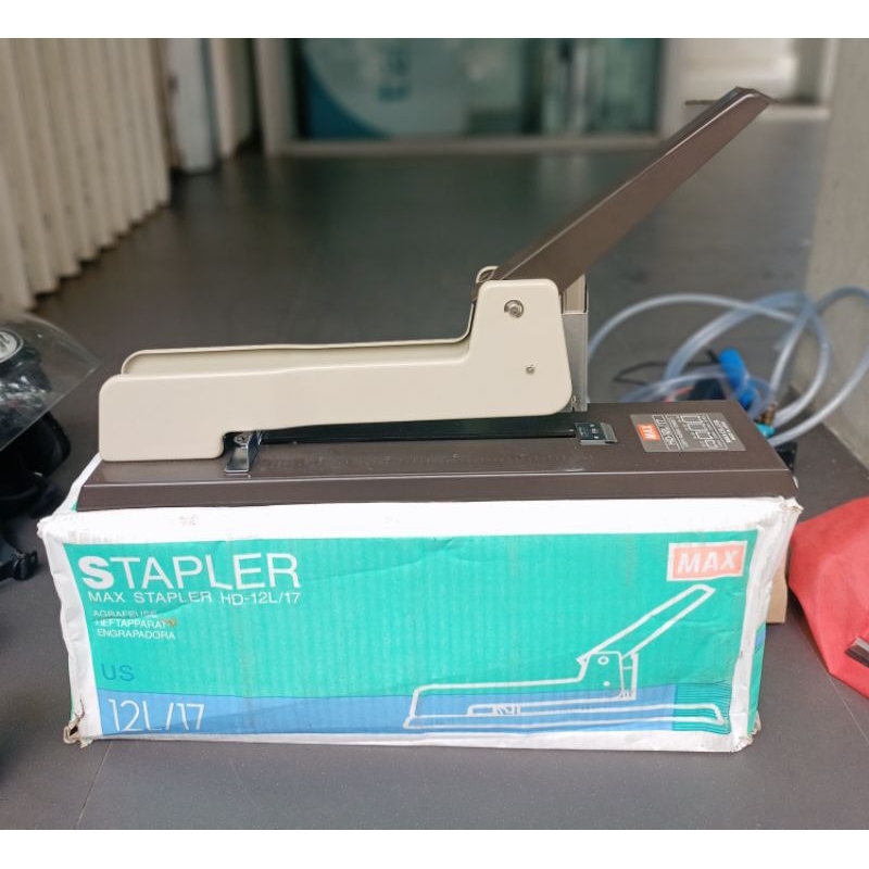 Jual stapler max besar | Shopee Indonesia