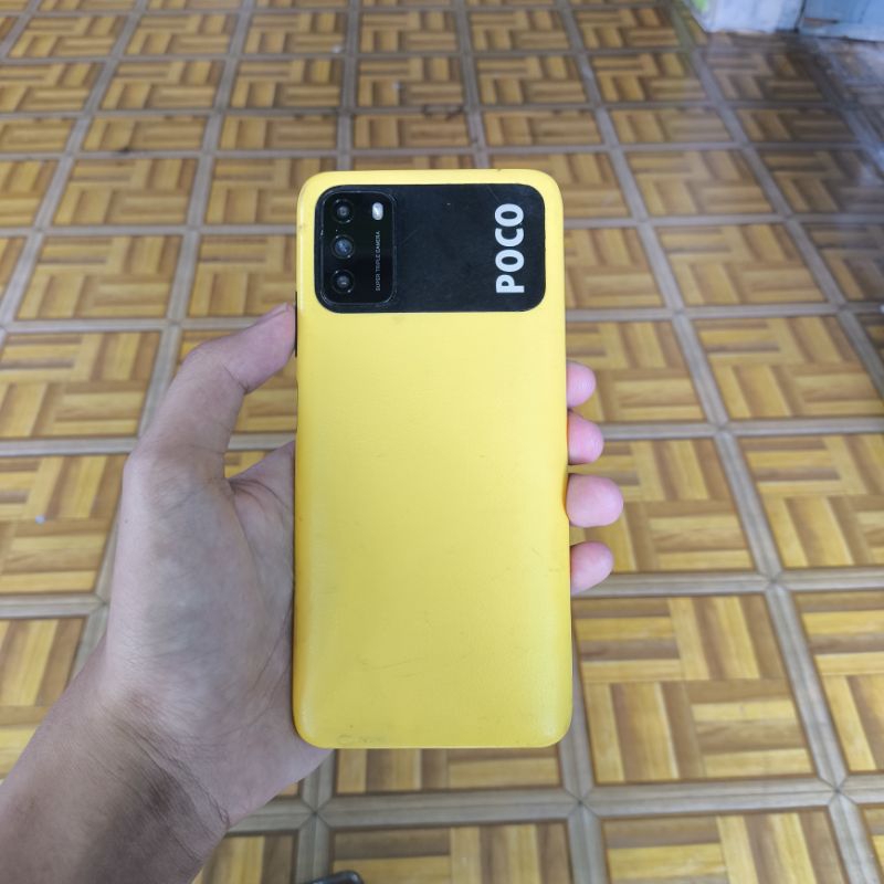 Jual poco m3 4/64 second resmi | Shopee Indonesia