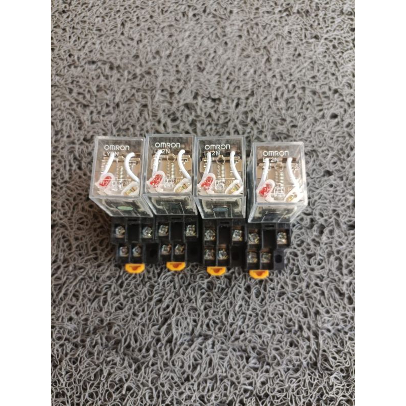 Jual RELAY Omrn LY2N 220 VAC plus socket / LY2N 220v AC relay 8 pin | Shopee Indonesia