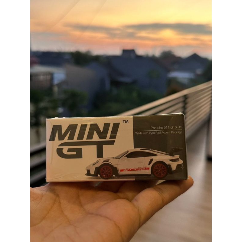 Jual Mini GT Porsche 911 GT3 RS White Pyro Red Accent Package | Shopee ...