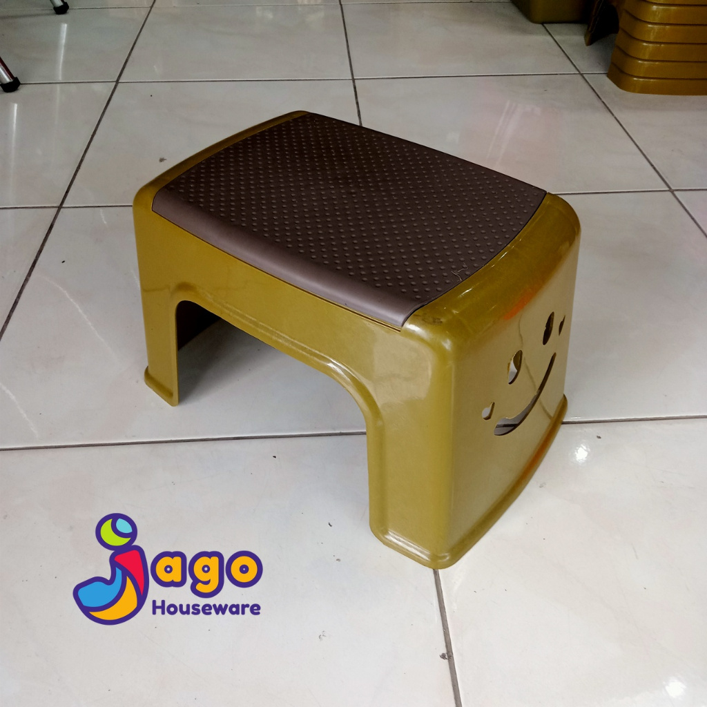 Jual Kursi Pendek Smiley, Bangku Jongkok Plastik, Dingklik, Bangku ...