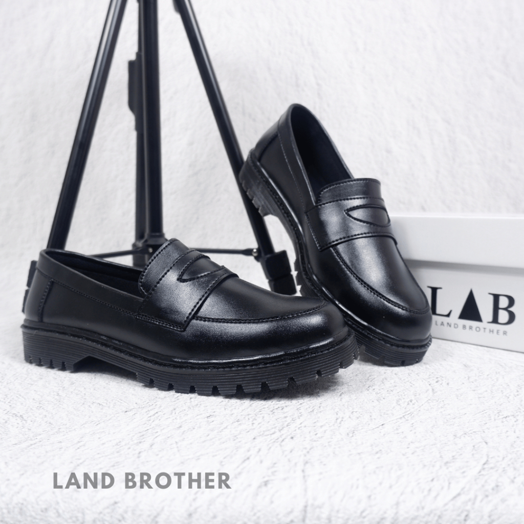Jual Loafers pria Full Black Model Polos Sepatu Dockmart Kasual Formal ...