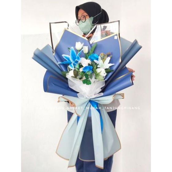 Jual Buket Bunga style Korean Shaped Love Kertas Warna Biru | Shopee ...
