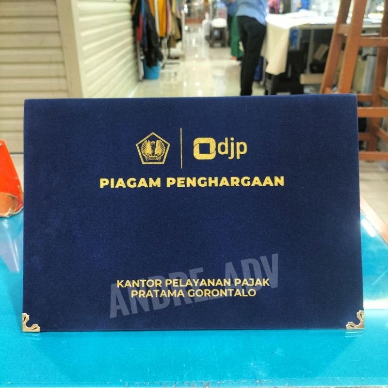 Jual map costom logo minimal 15pcs map kantor map upacara | Shopee ...