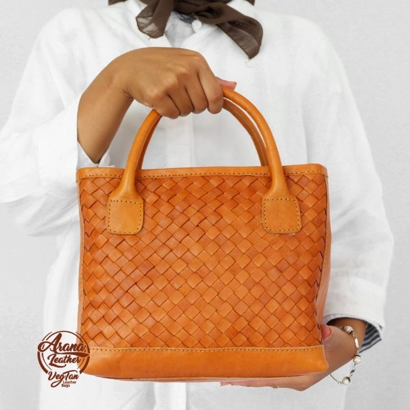 Jual Arana Leather Vegtan - Tas WB Silang | Shopee Indonesia