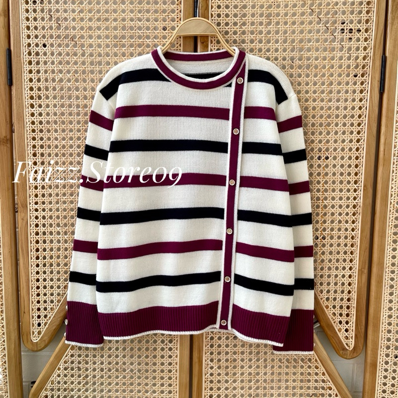 Jual Delima Sweater Atasan Rajut Motif Stripe Kancing Kerah Bulat ...