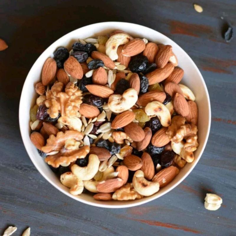 Jual Safiya TraiL Mix 250gr Sehat Mixed Fruit Nut and Seed Cemilan ...