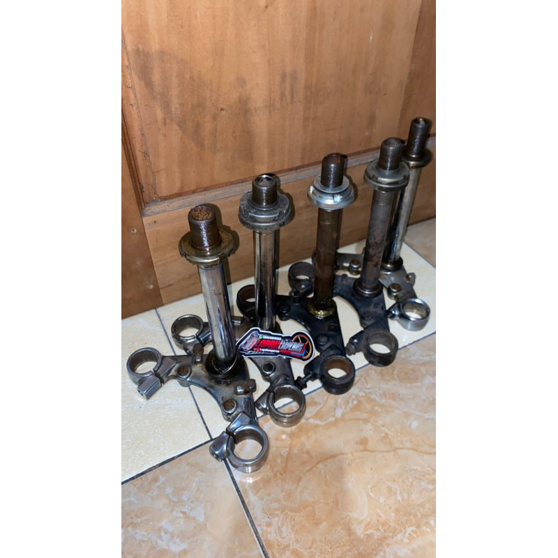 Jual Segitiga Bawah Megapro,Tiger,Gl | Shopee Indonesia