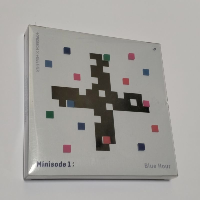 Jual ALBUM TXT MINISODE 1 BLUE HOUR FULLSET UNSEALED, R ver. | Shopee ...