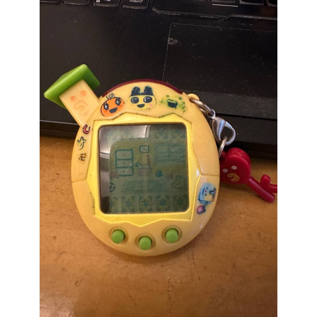 Jual Tamagotchi V5 Family - Yellow | Shopee Indonesia