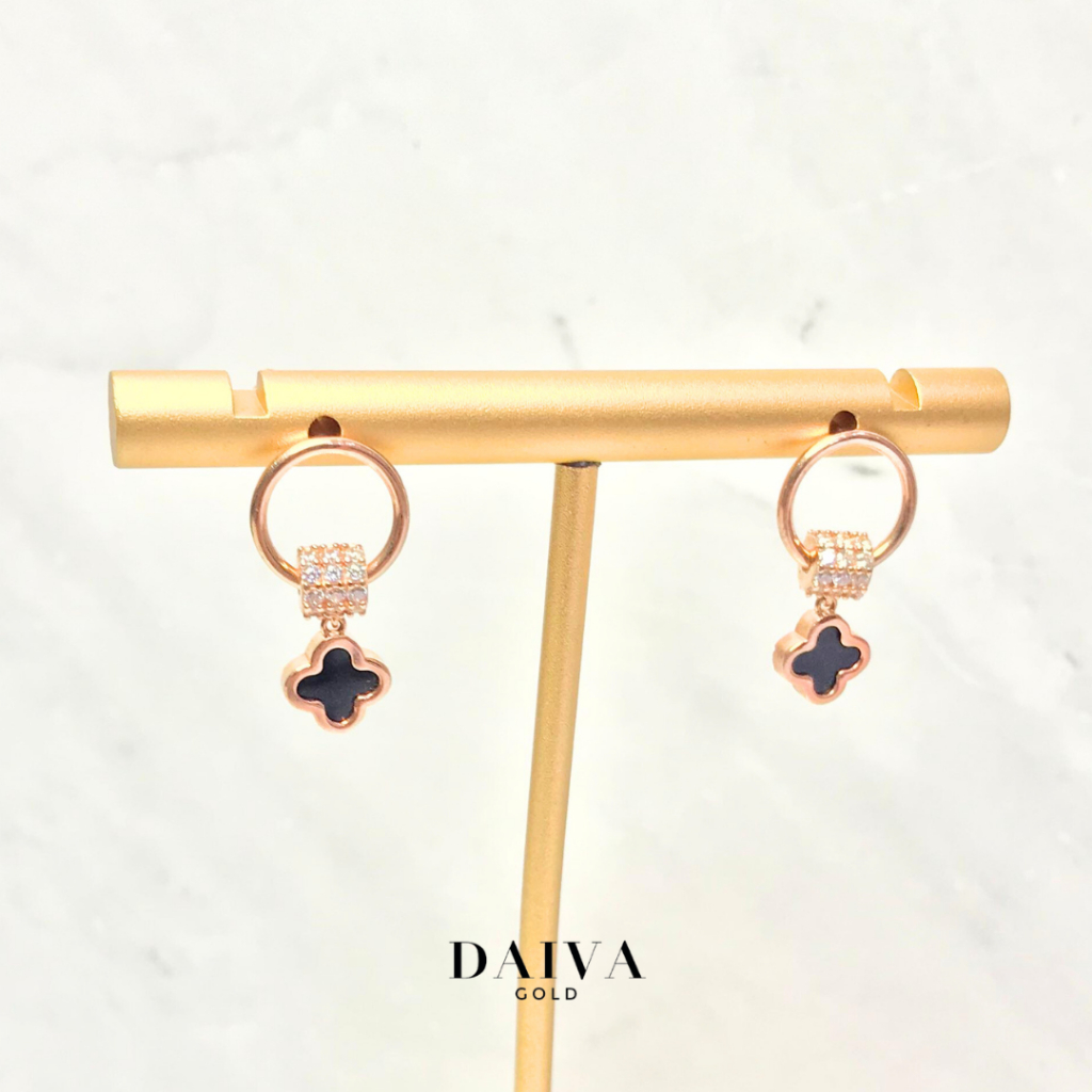 Jual Anting Emas Asli Black Van Cle*f 750/17K - Rose Gold (IB) | Shopee ...