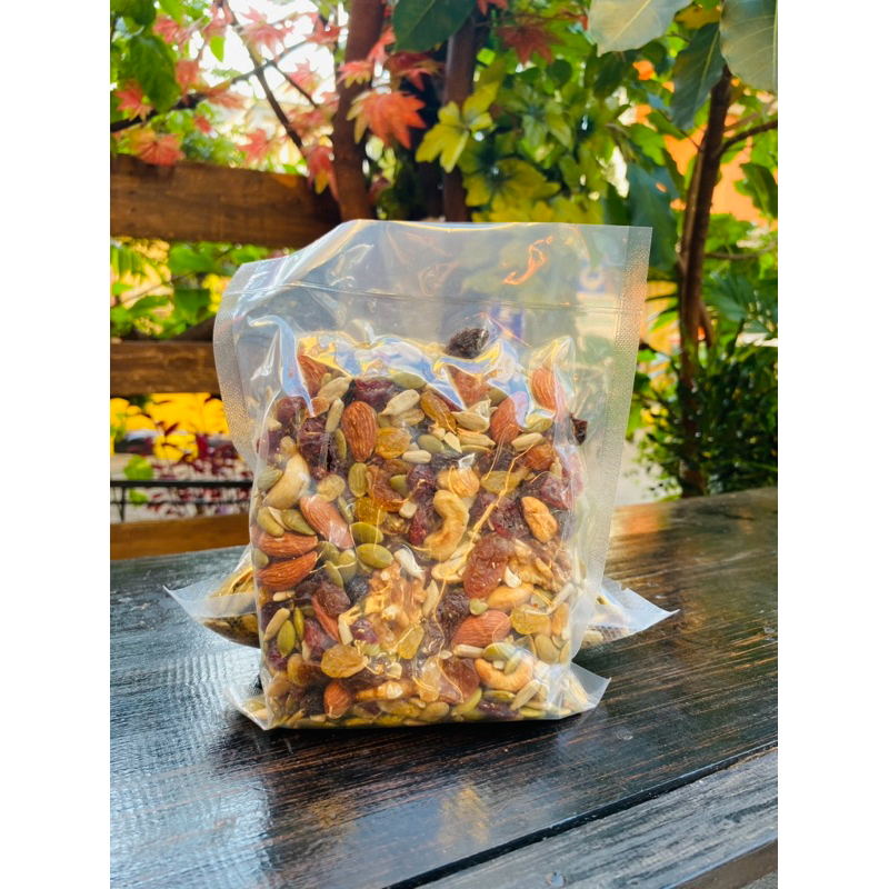 Jual TRAIL MIX PREMIUM CEMILAN SEHAT 250 GR | CEMILAN DIET | Shopee ...