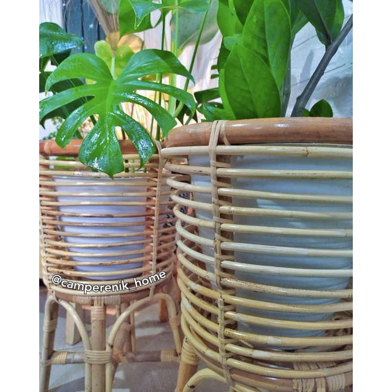Jual Standing Pot Rotan Finishing Mengkilap / Tempat Vas Bunga Rattan ...