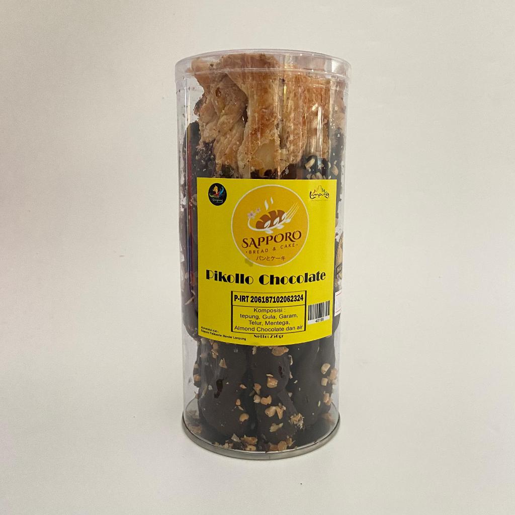 Jual Picollo Coklat Pastry renyah Saporo | Shopee Indonesia