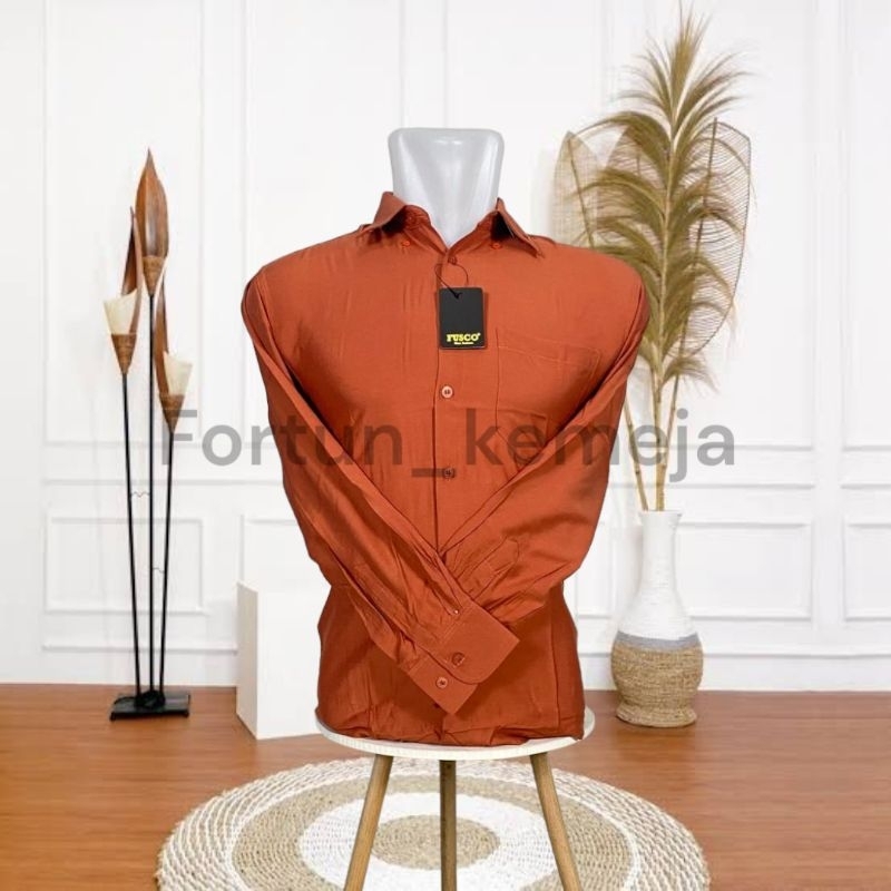 Jual Kemeja Fusco Merah Bata (TERACOTA) Kemeja Polos Tangan Panjang ...