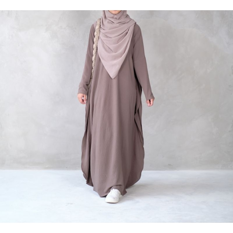 Jual HUMAIRA ABAYA CRINKLE x Sistrdaily | Shopee Indonesia