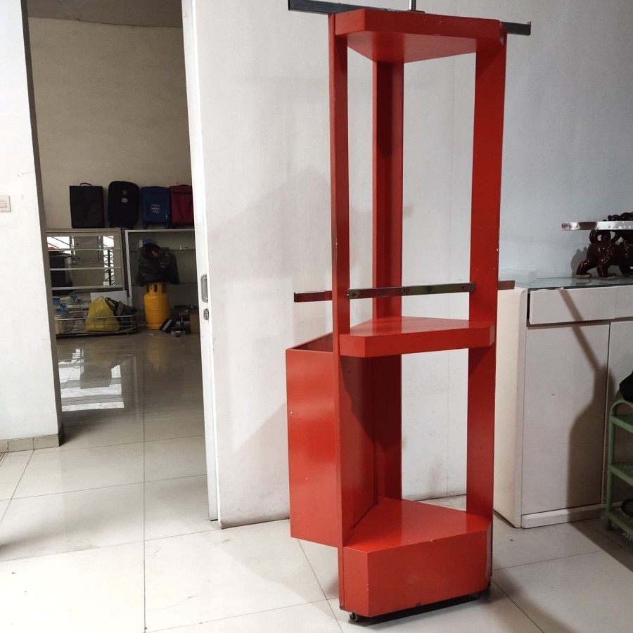 Jual RAK BOOTH GANTUNGAN DISPLAY PAJANGAN BAJU GAMIS DRESS SECOND SEKEN ...