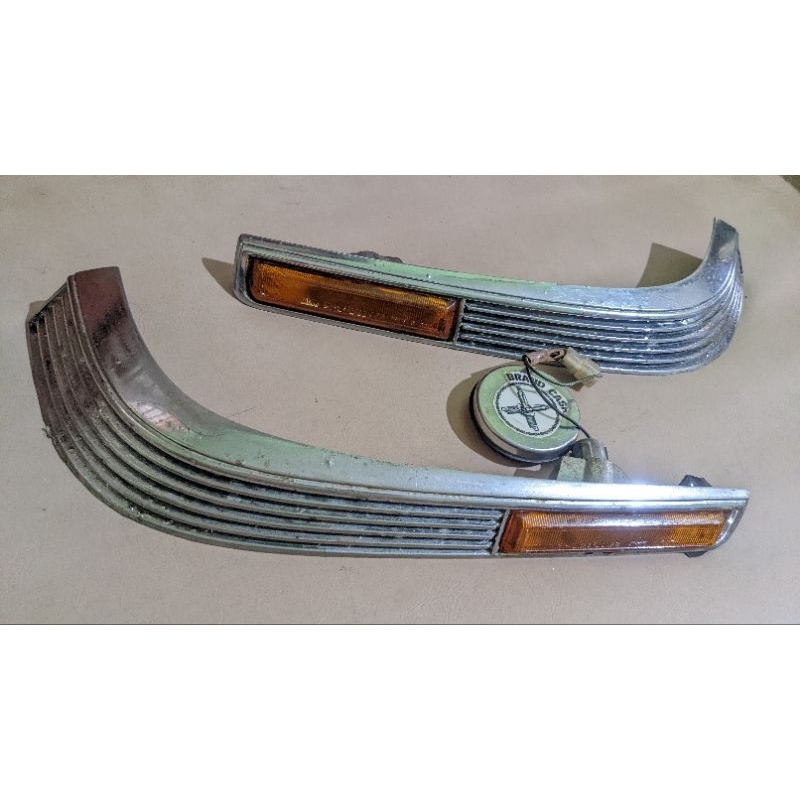 Jual indicator turn signal lampu sein Toyota crown lele original ...