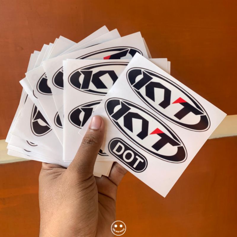 Jual Stiker Logo KYT Helm / Sticker KYT bulat / Stiker Helm / Stiker ...