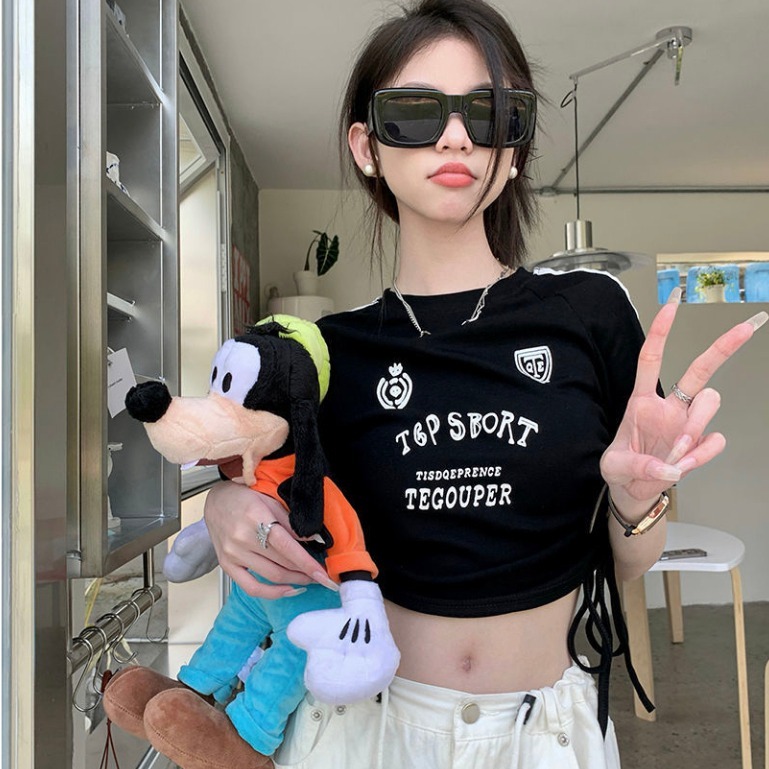 Jual Atasan Wanita Crop Serut Top Sport (LD 88, PJ 40) | Shopee Indonesia