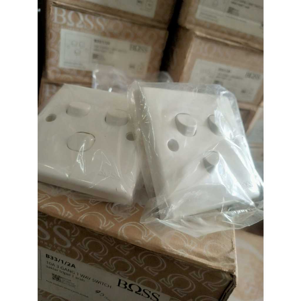 Jual Saklar Triple 3 Gang 1 Way Switch B33 Merk Boss | Shopee Indonesia
