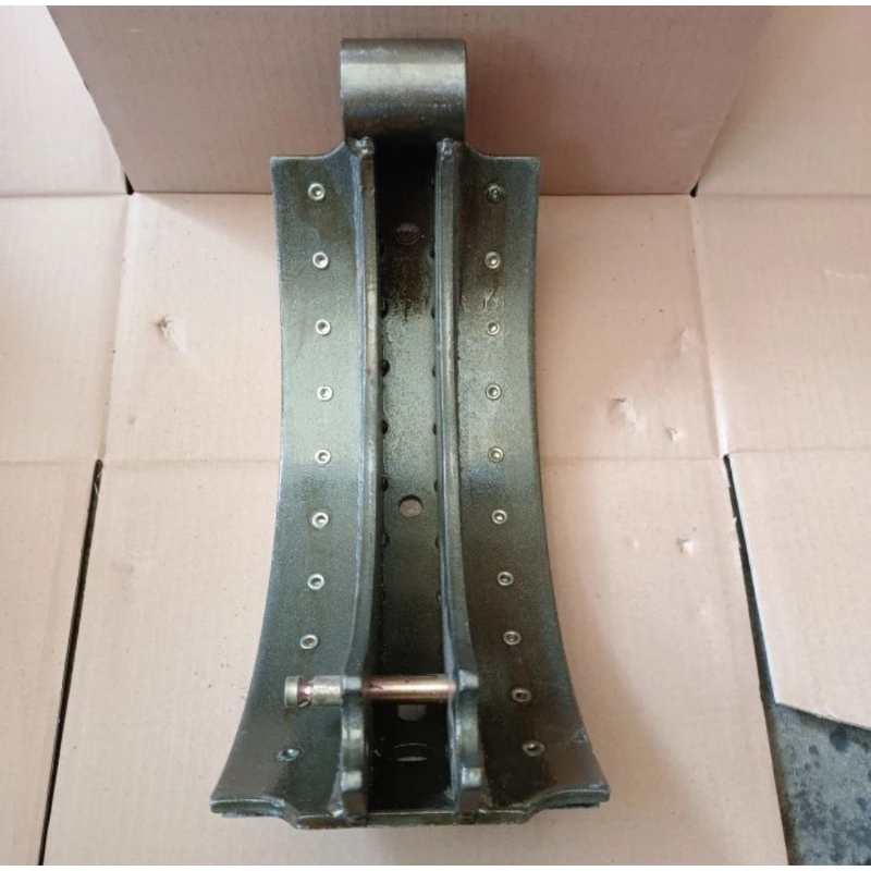 Jual BRAKE SHOE FR ASSY SEPATU REM DEPAN HINO 500 LOHAN FM260JD MODEL ...