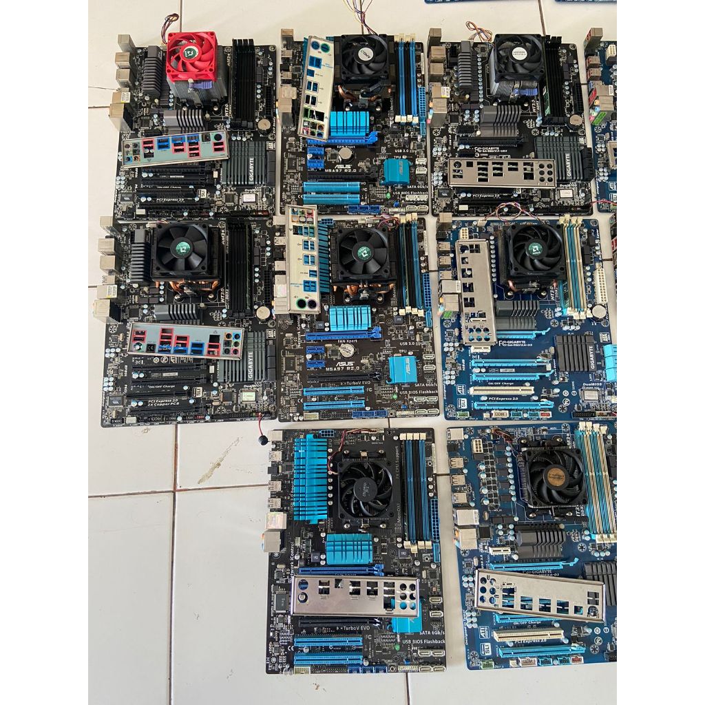 Jual ASUS / Gigabyte 990FX GA-990FXA-UD3 AM3+ Support AMD Vishera 8350 ...