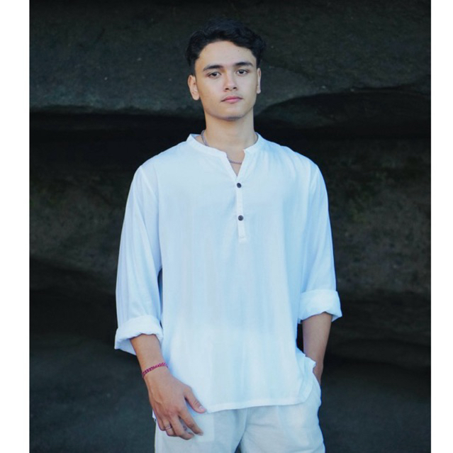 Jual BEACHWELL Baju Pria Rayon Viscose Putih & Hitam Polos Premium ...