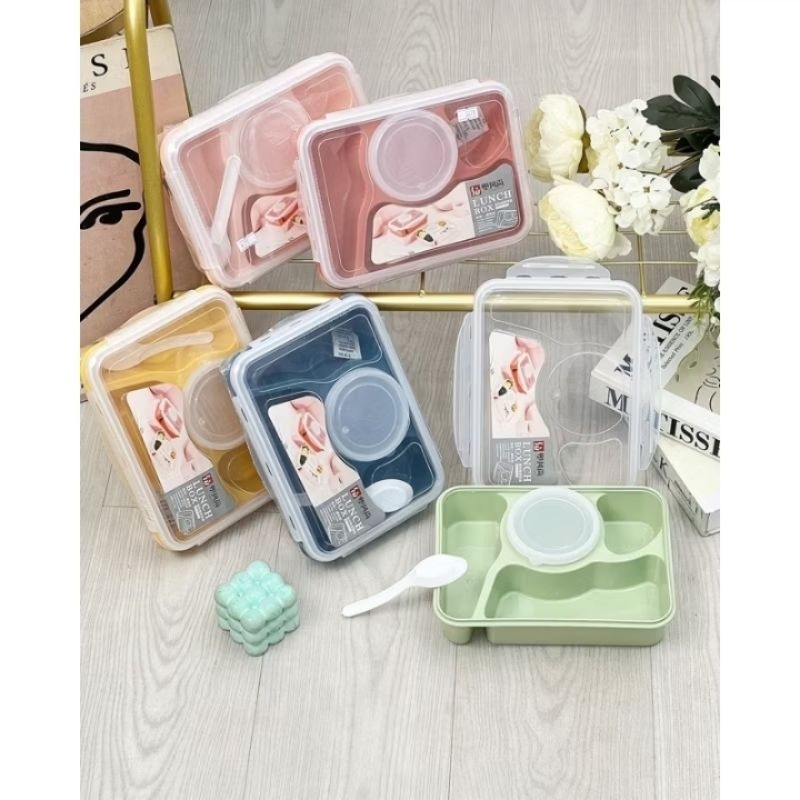 Jual LUNCH BOX KOTAK 4 SEKAT / TEMPAT MAKAN SIMPLE/ LUNCH BOX AESTHETIC ...