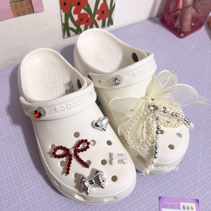 Jual Jibbitz Crocs Coquette Hiasan Sepatu | Shopee Indonesia