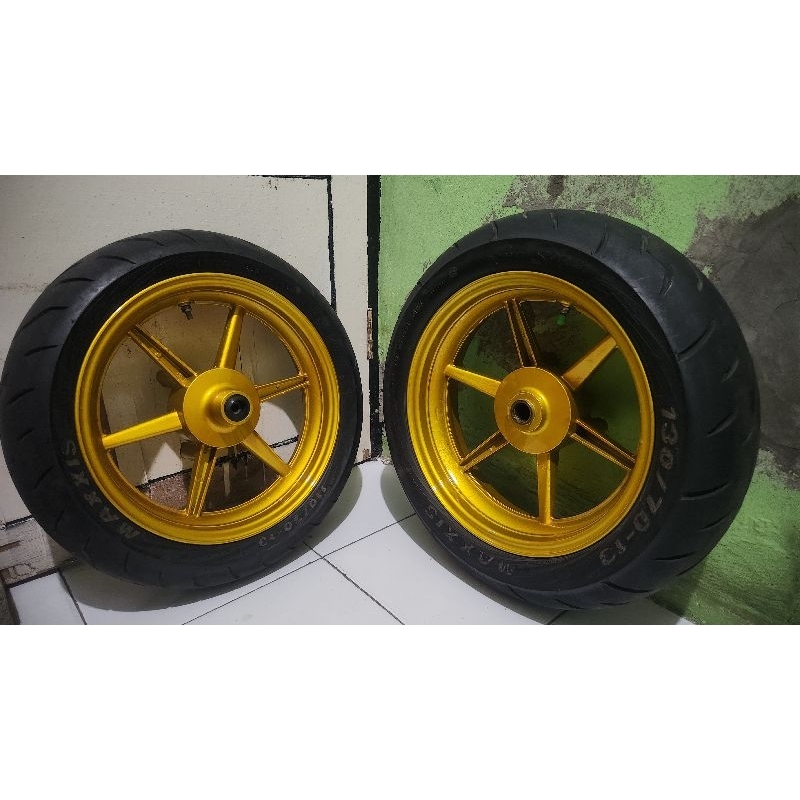 Jual Velg Rcb yamaha Nmax old R13 Beserta Ban | Shopee Indonesia