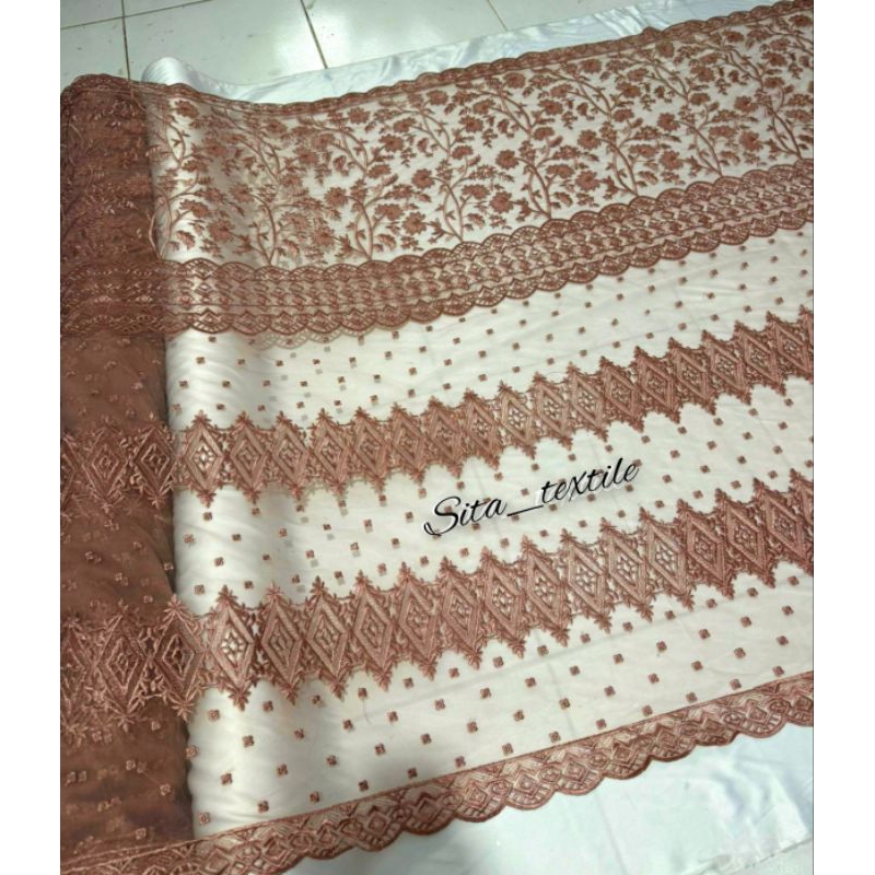 Jual Kain Tile Akar Bordir Etnik/Tile Bordir/Tile Brokat | Shopee Indonesia