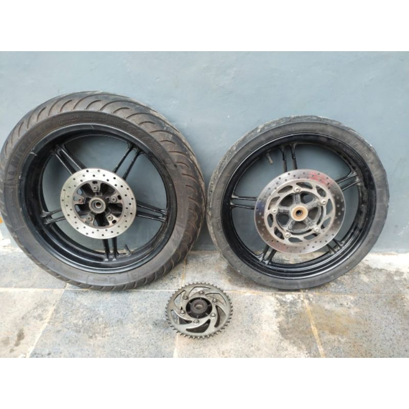 Jual Velg set R15V2 old PNP Vixion MxKing Xabre | Shopee Indonesia