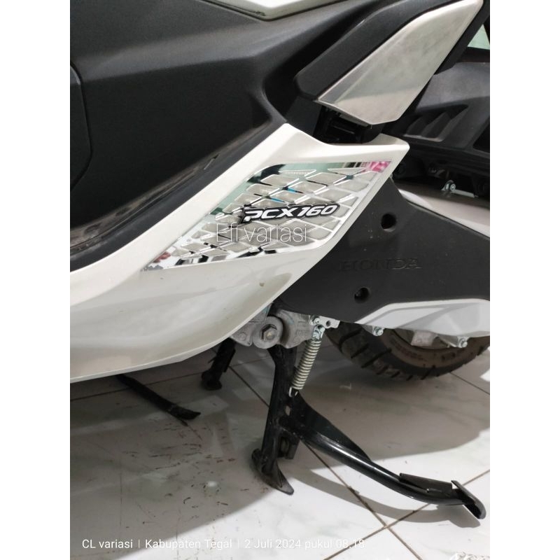 Jual garnis PCX 160 akrilik mirror pelindung body bawah push step ...