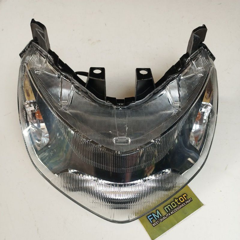 Jual STOPLAMP LAMPU REM BELAKANG YAMAHA NEW LEXI LX 155 PNP KE LEXI OLD ...