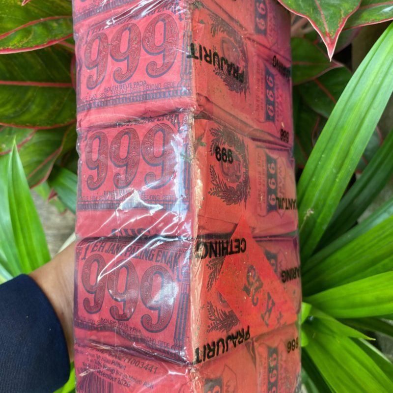 Jual TEH 999 MERAH 1 SLOP 10 PCS 40 GRAM | Teh Tubruk Indonesia ...
