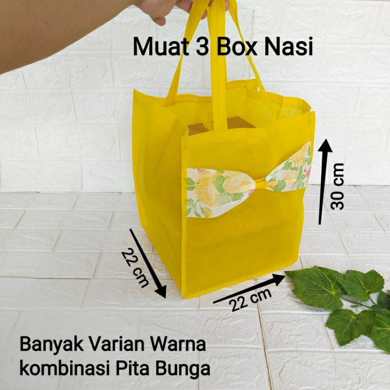 Jual Tas Spounbond Tas Berkat Hajatan Tas Spunbond Nasi kotak Godybag Nasi Box Kuat dan Murah ...