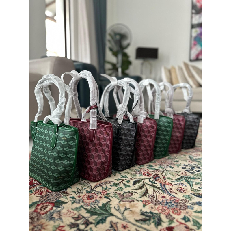 Jual PO MINI RUSSO‼️ CHRISTY NG MINI RUSSO,ALESSO | Shopee Indonesia