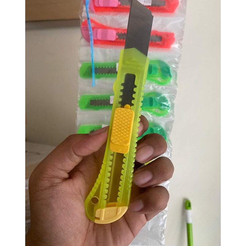 Jual pisau cutter bagus tajam murah | Shopee Indonesia